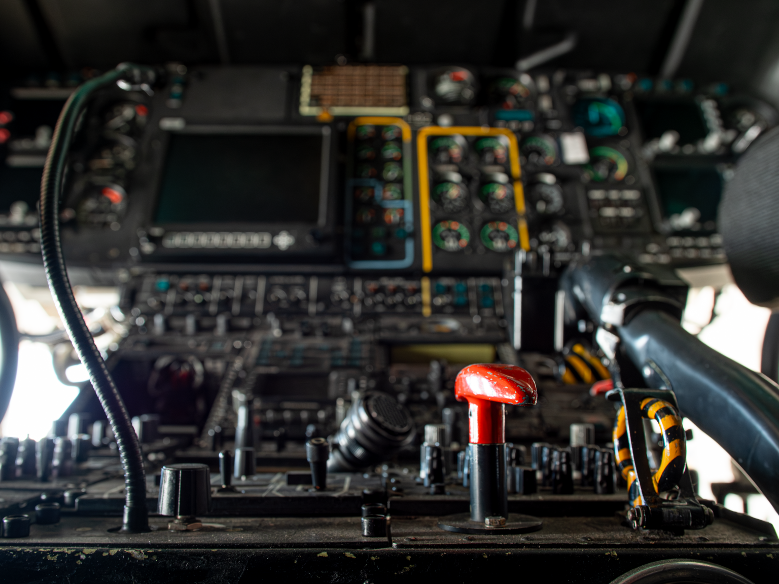 Experts in helicopter spare parts - Ex-change parts